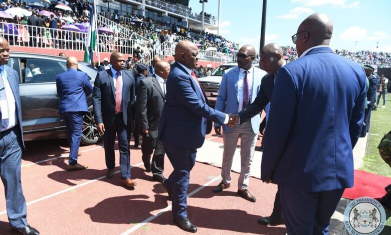 President Dr Mokgweetsi Masisi congratulates His Majesty King Letsie ...